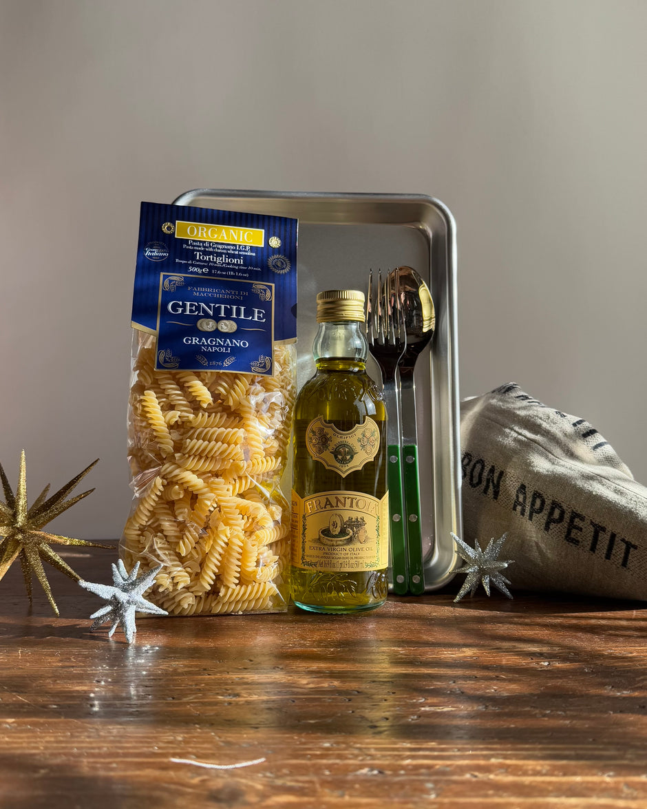 Gifting – Bucatini