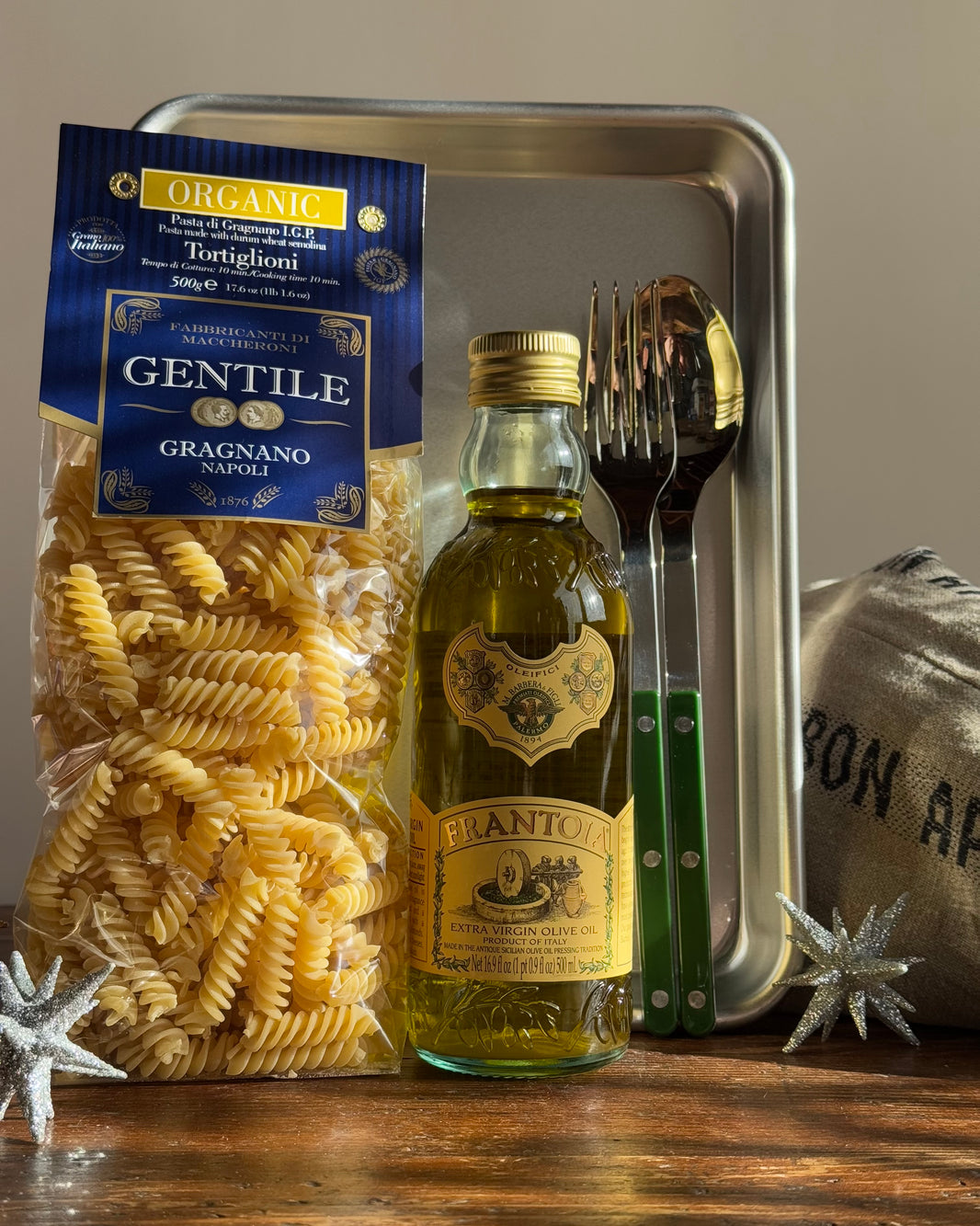 Gifting – Bucatini